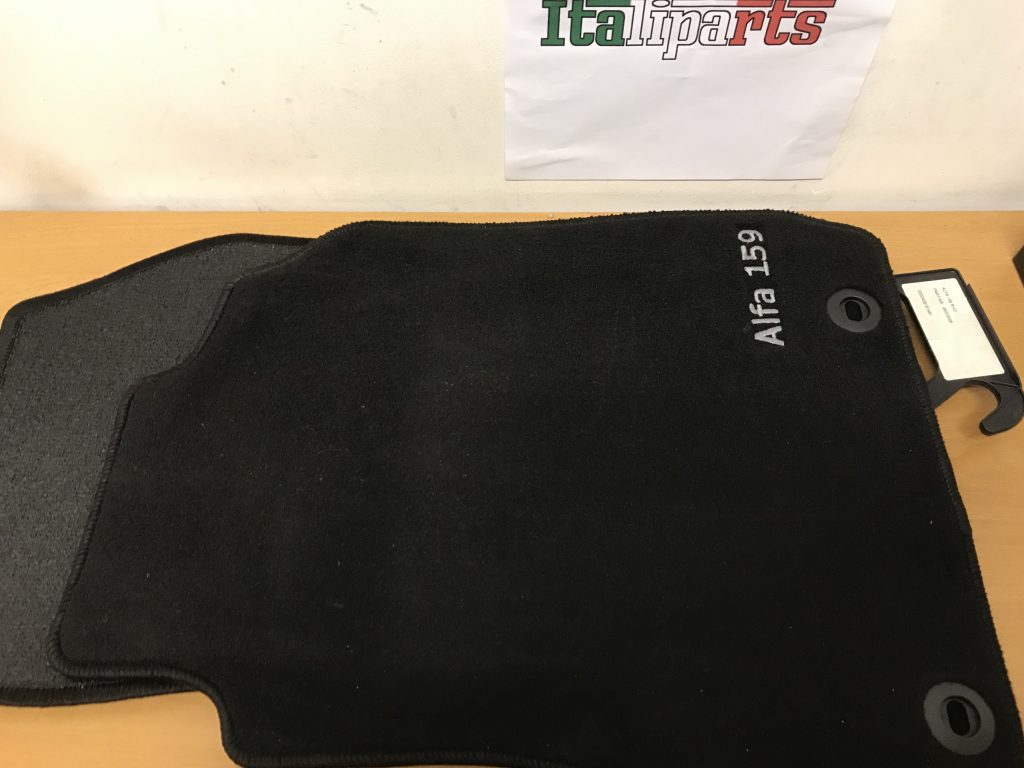 Mat set - 46003008 - 159 2005 - 2009 - Italiparts