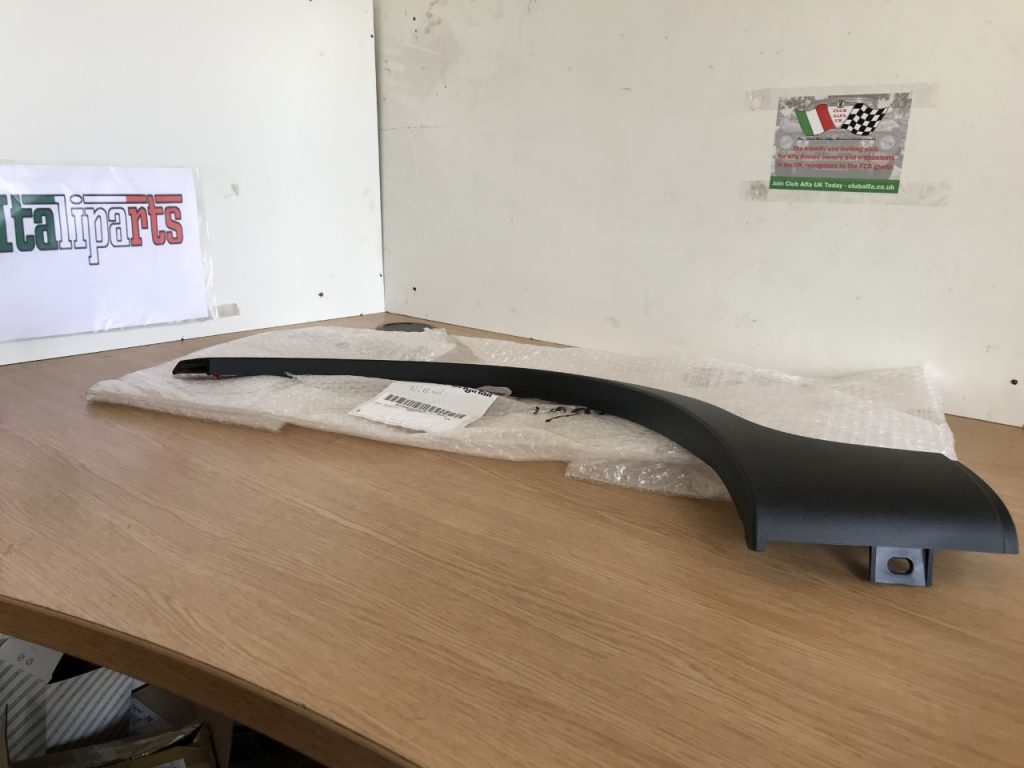 Front wing trim piece - 735536818 - Fiat Panda - Italiparts
