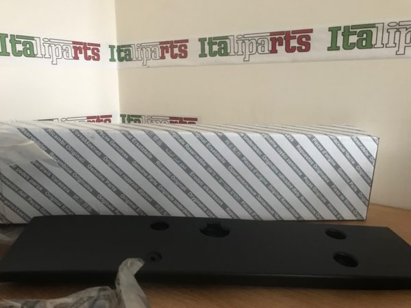 Licence plate support front - 50541383 - Alfa Romeo Stelvio - Italiparts